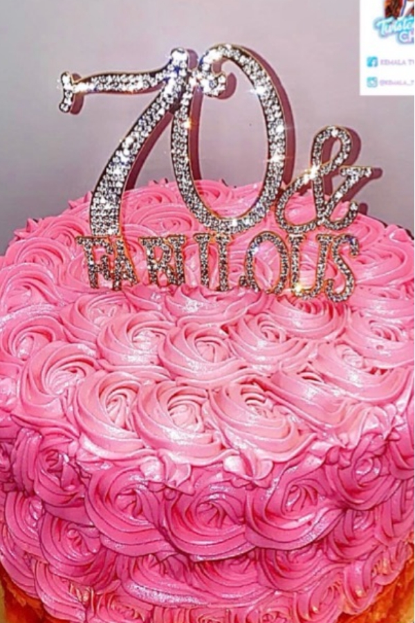 Rosette 1 Tier Cake With Topper